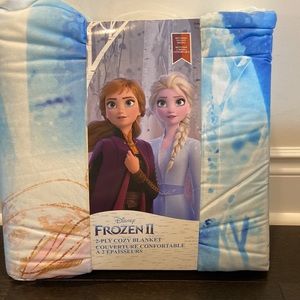 Bedding | Disney Frozen Ii 2 Ply Cozy Blanket Reversible With Cozy ...